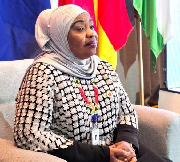 Margarida Talapa trabalha no Azerbaijão - Jornal Notícias